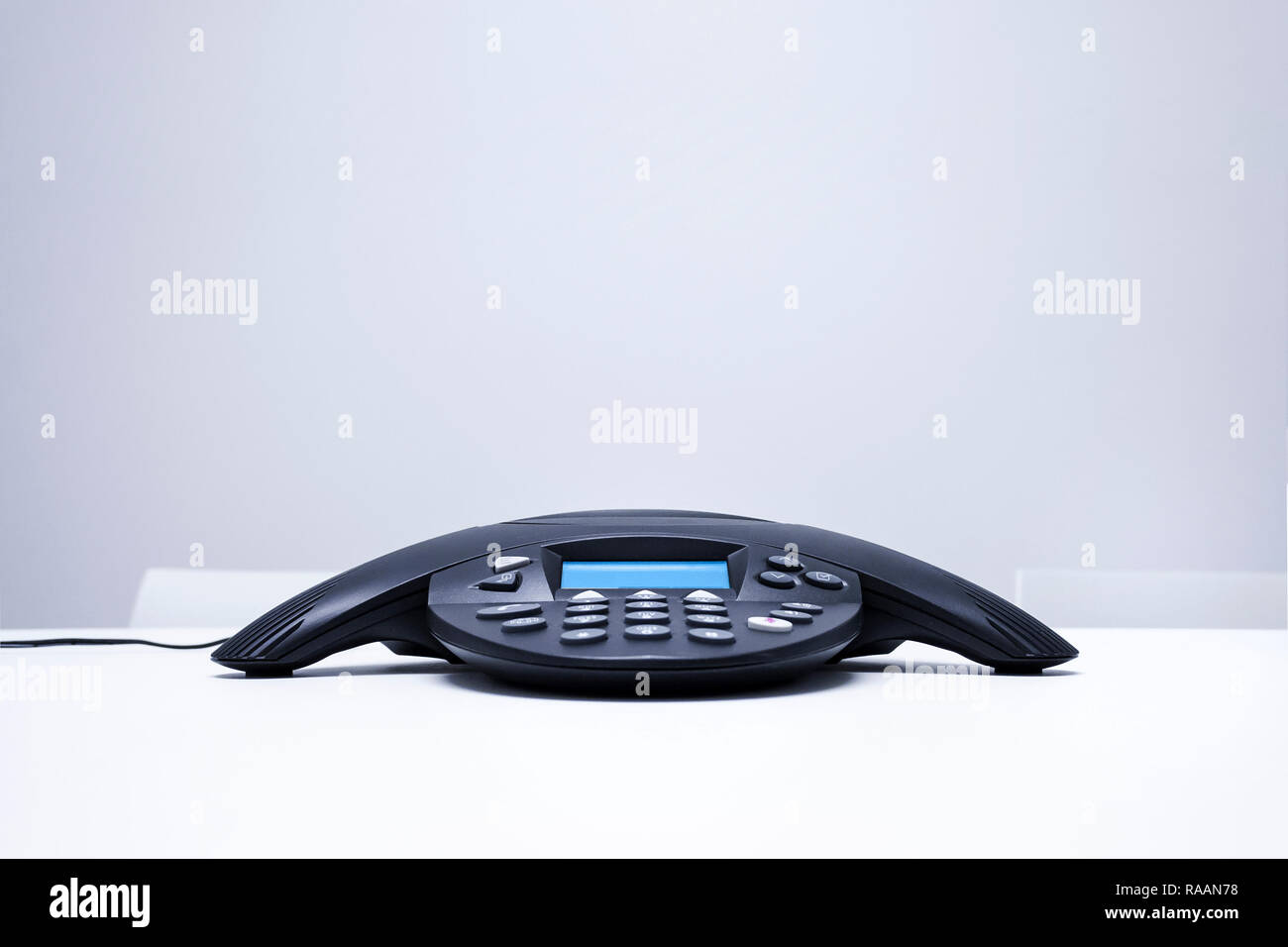 Phone speakerphone conference hi-res stock photography and images - Alamy
