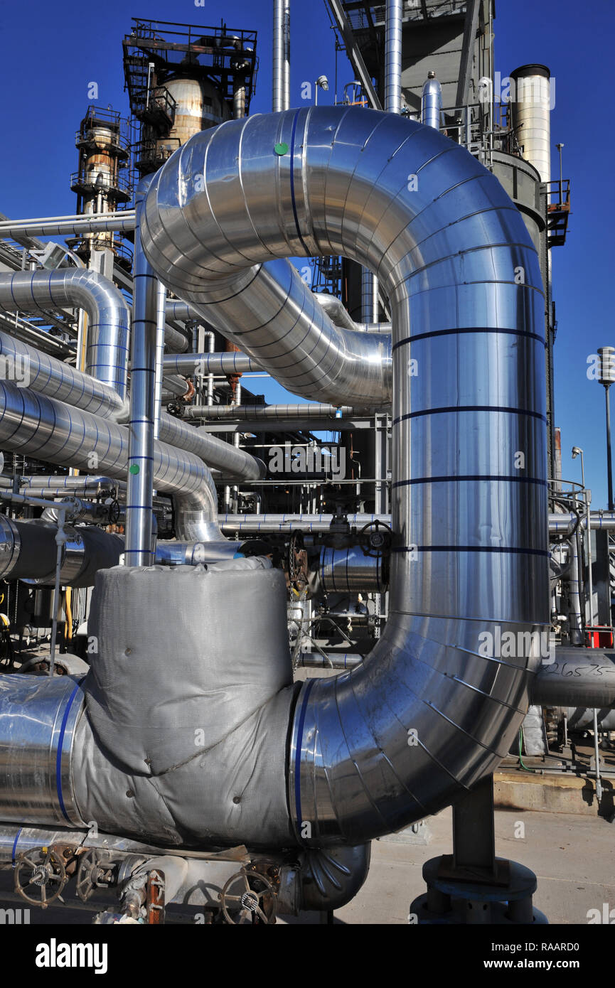 Pipe and Refinery pipelines Stock Photo - Alamy