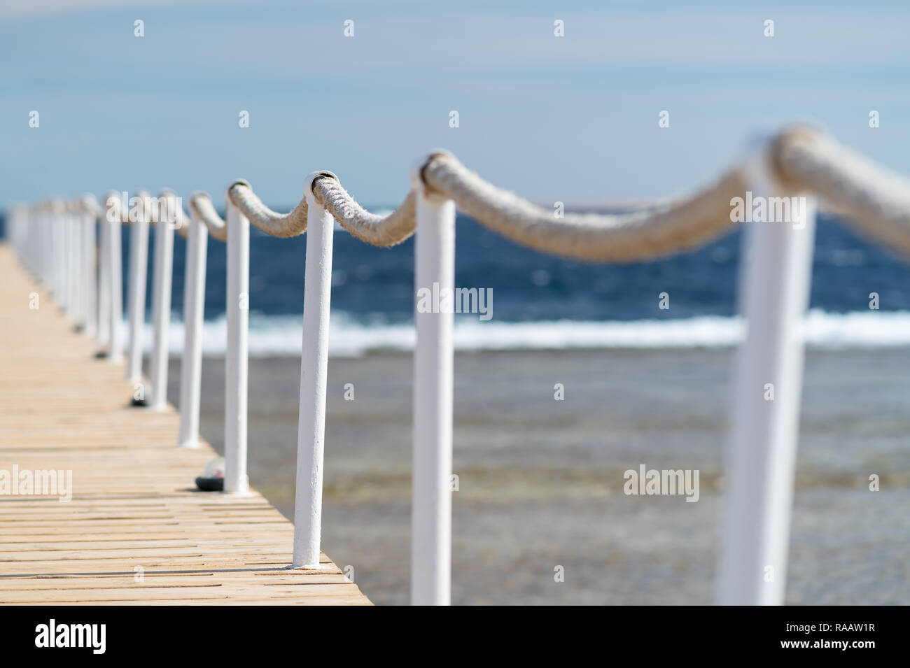 Lining railing hi-res stock photography and images - Alamy