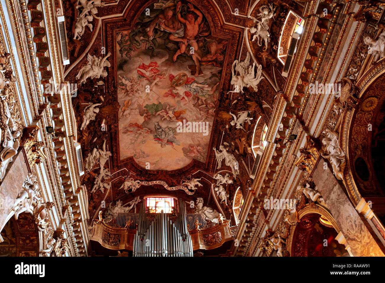 Interior of the catholic church Santa Maria della Vittoria in Rome ...