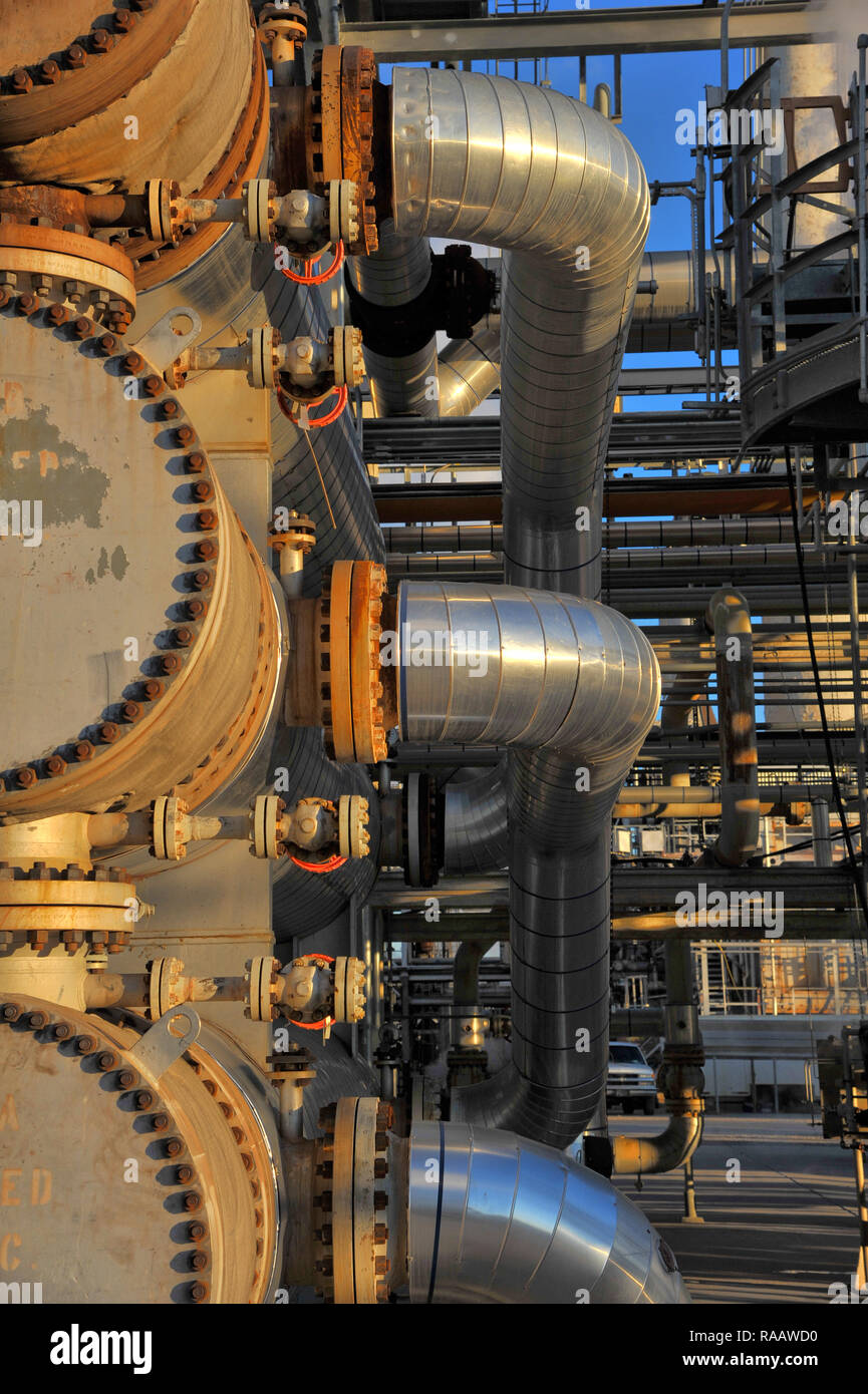 Pipe and Refinery pipelines Stock Photo - Alamy