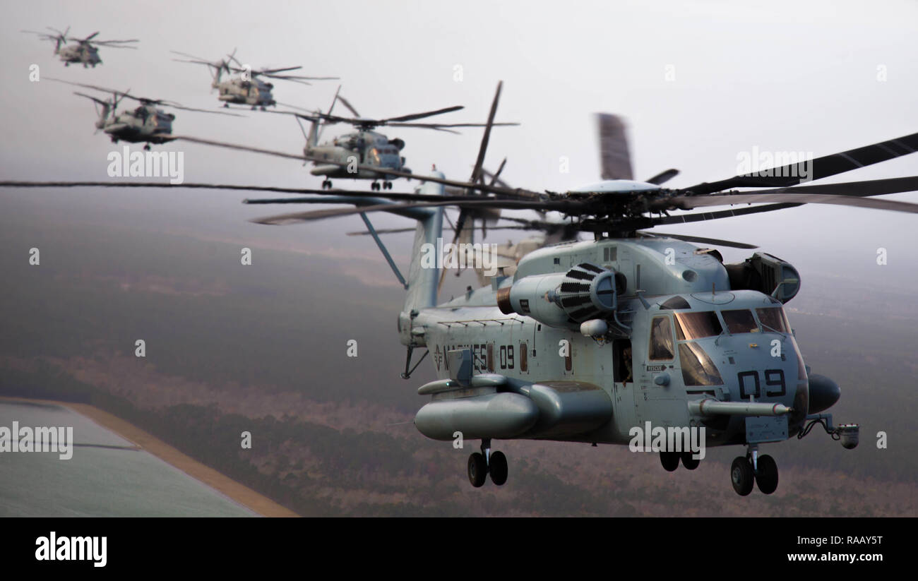 Five CH-53E Super Stallions with Marine Heavy Helicopter Training ...