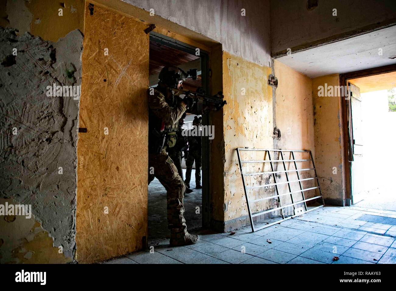 Lithuania special operations forces hi-res stock photography and images ...