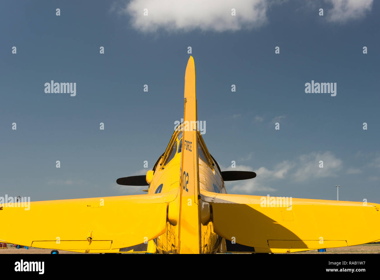 Harvard aeroplane aircraft plane hi-res stock photography and images ...