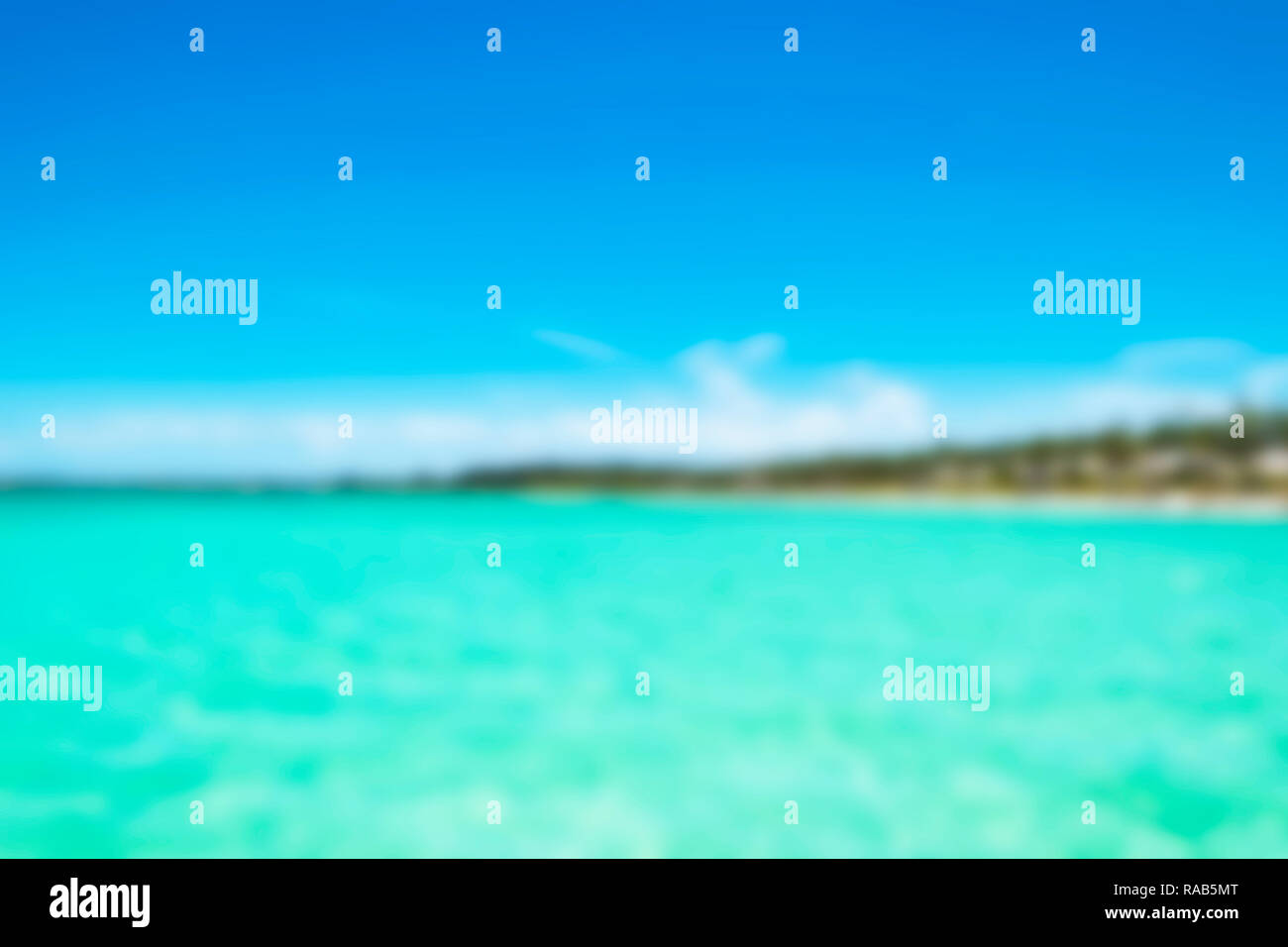 Blurred Equatorial part of the ocean with turquoise water, blur ...