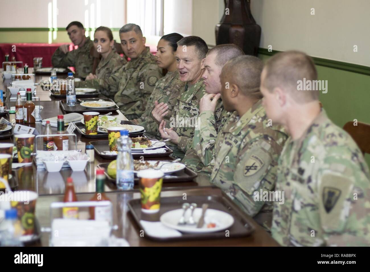 Gen. Daniel Allyn, Vice Chief of Staff of the Army, shares a meal and ...