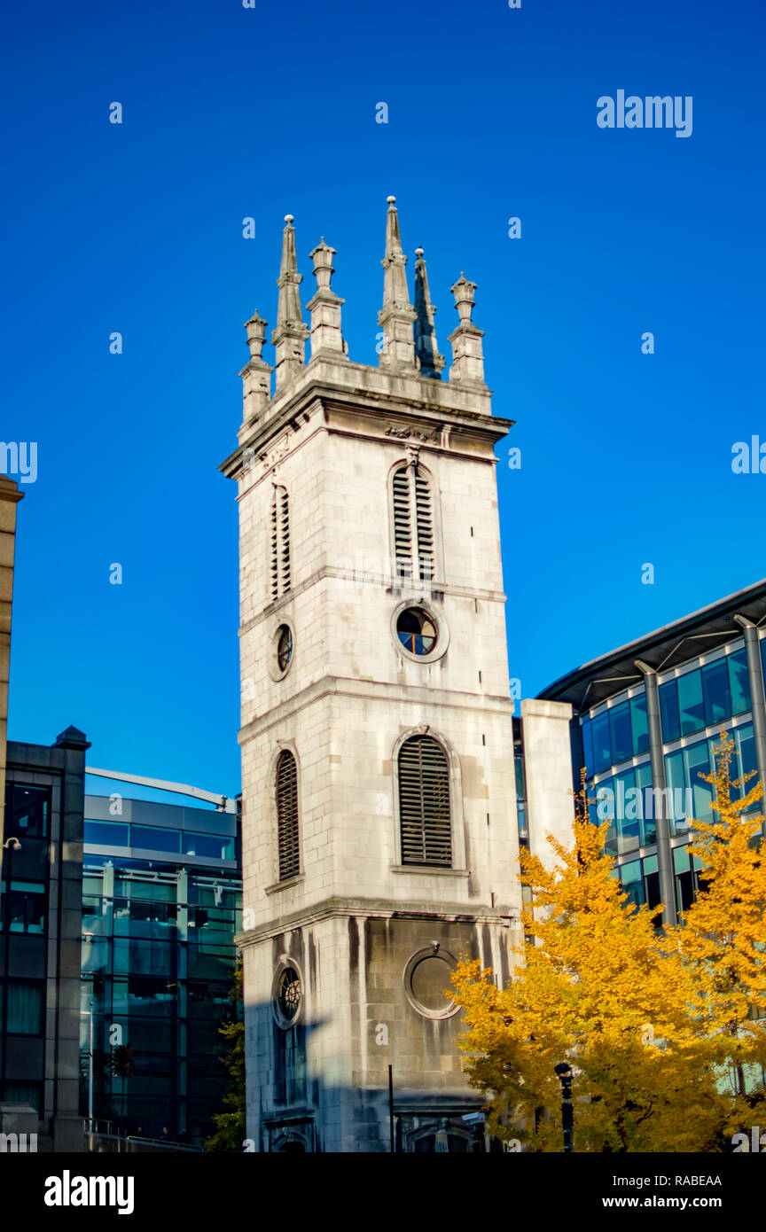 Round corners tower hi-res stock photography and images - Alamy