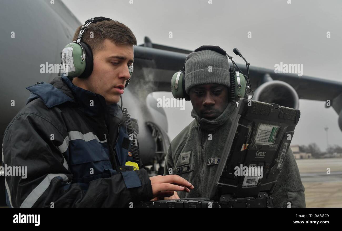 521st air mobility operations wing hi-res stock photography and images ...