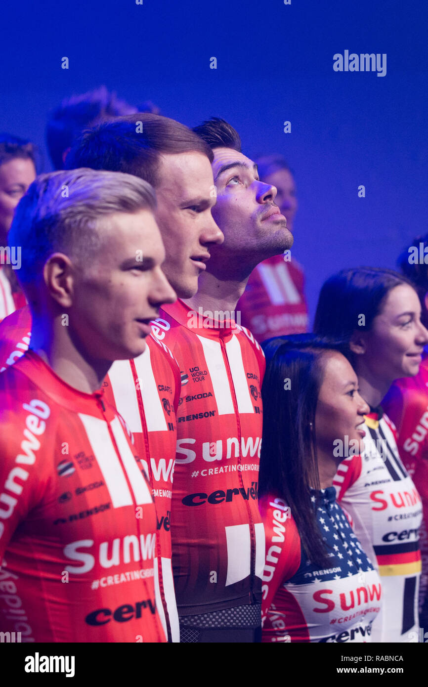 Berlin, Germany. 03rd Jan, 2019. The professional cyclists Max Kanter ...