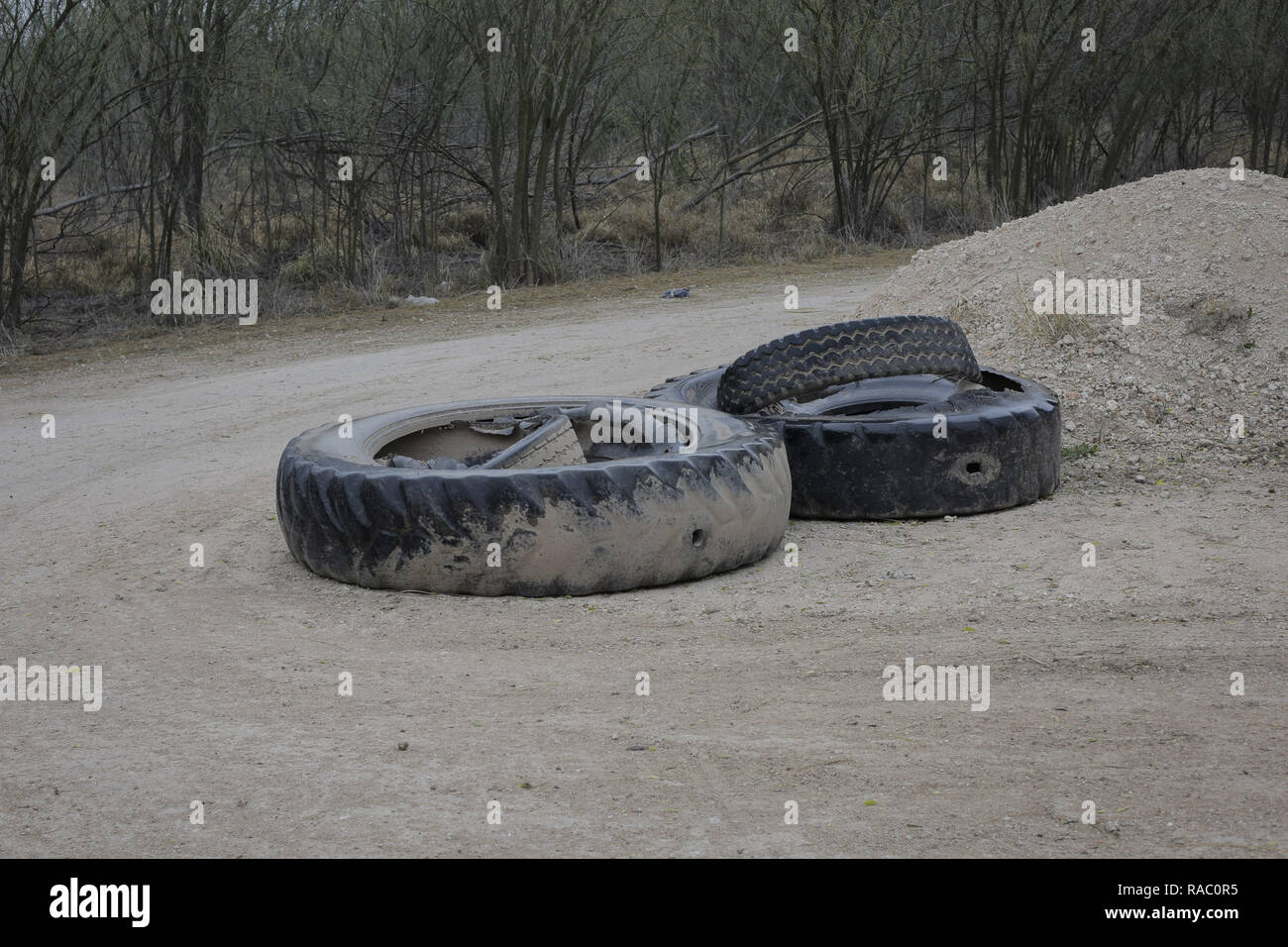 R101 road hi-res stock photography and images - Alamy