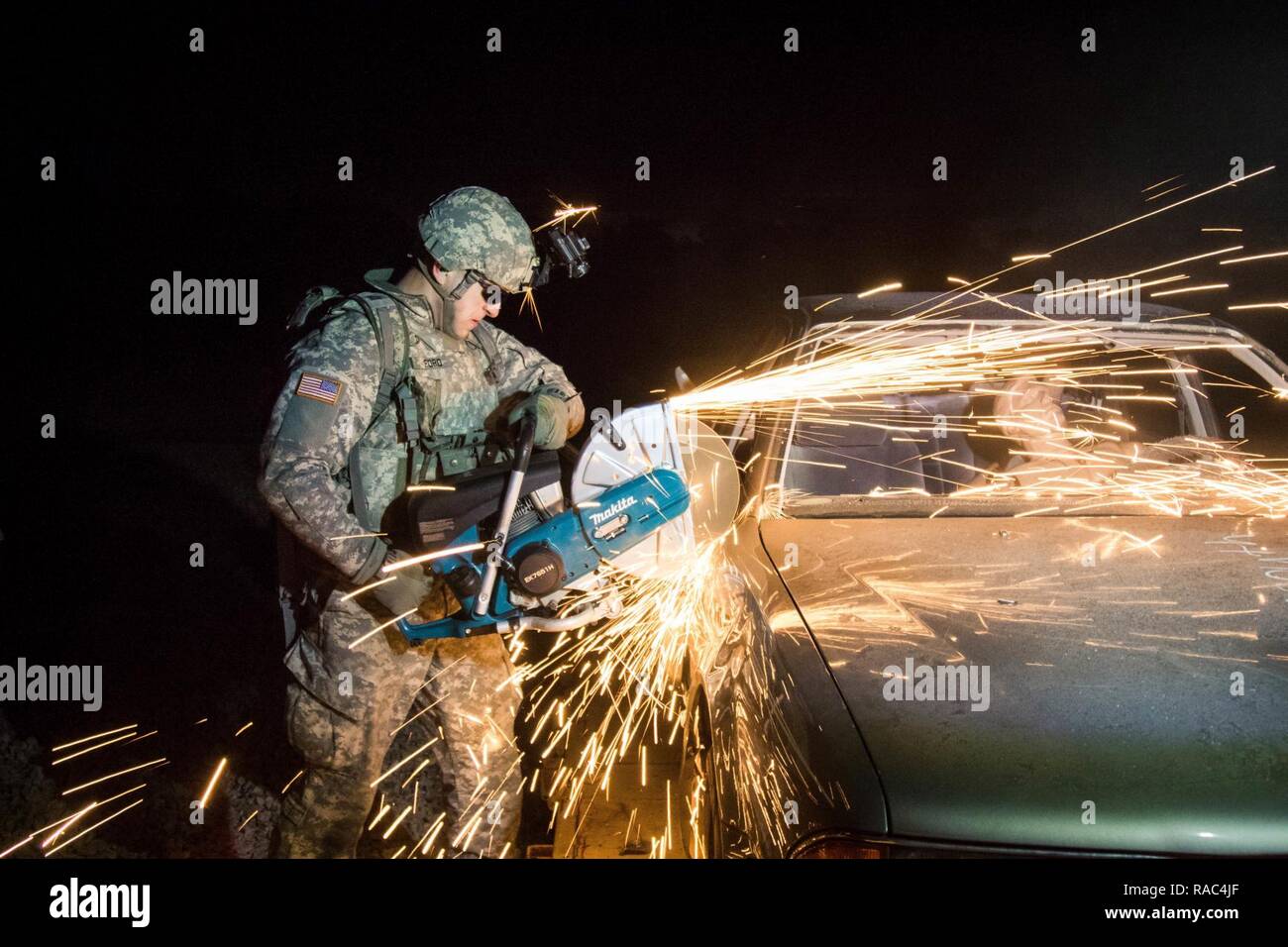 Down aircraft recovery team hi-res stock photography and images - Alamy