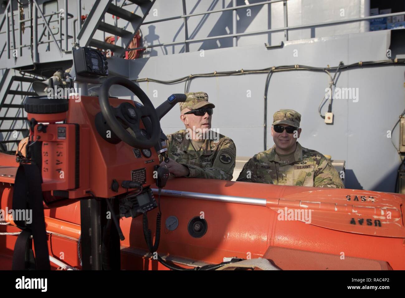 U.S. Army Reserve Commanding General Lt. Gen. Charles D. Luckey tours ...