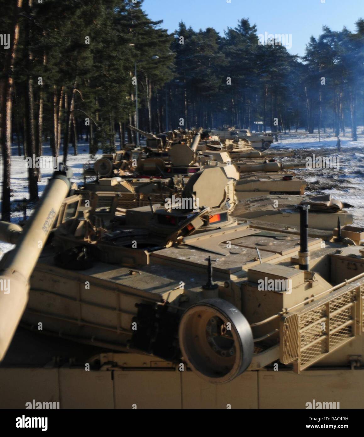 U s army 3 29 field artillery hi-res stock photography and images - Alamy