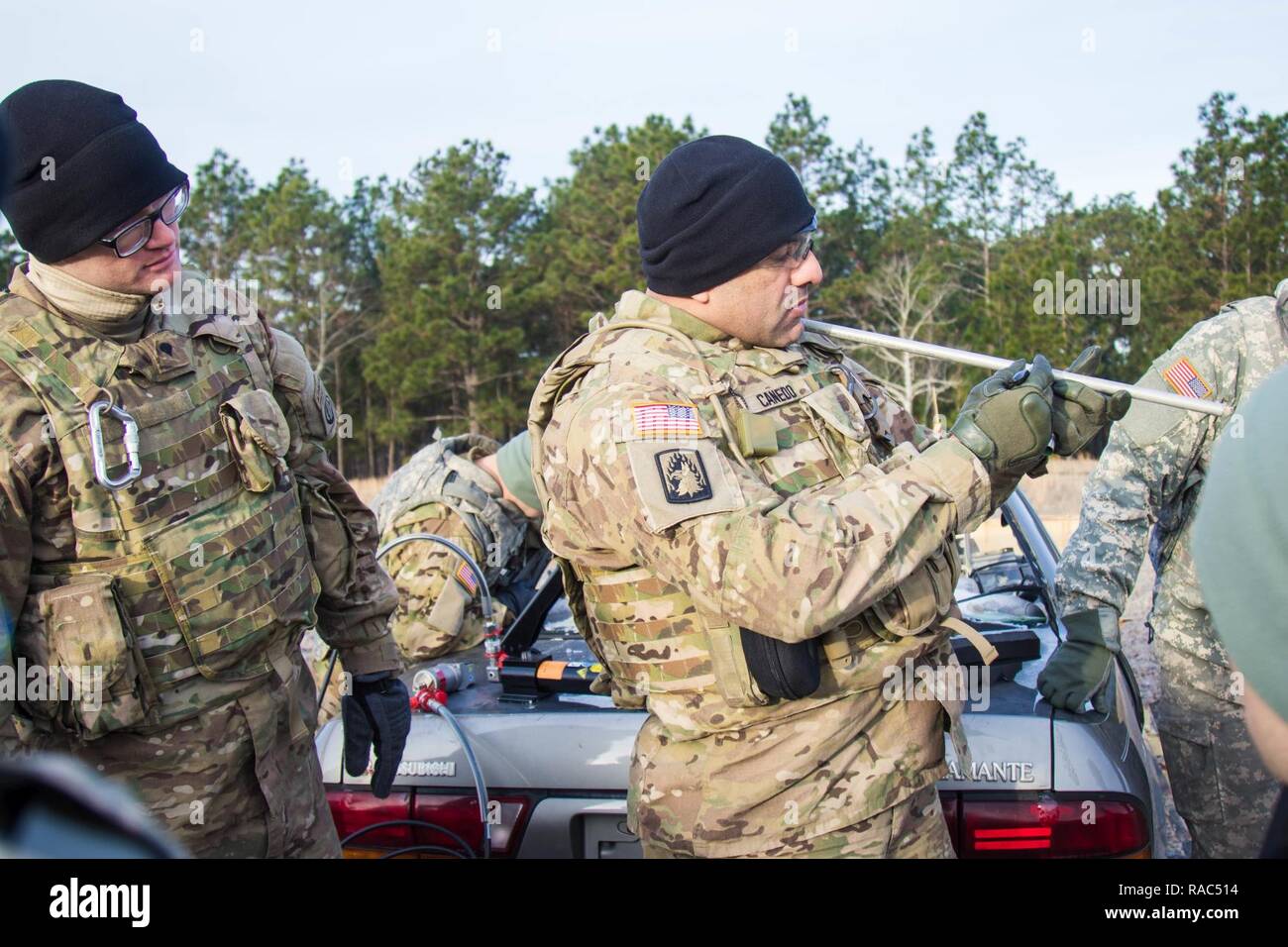 Soldiers assigned to 122nd Aviation Support Battalion, 82nd Combat ...