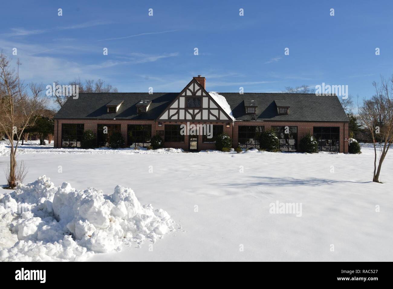633rd air base wing hi-res stock photography and images - Alamy