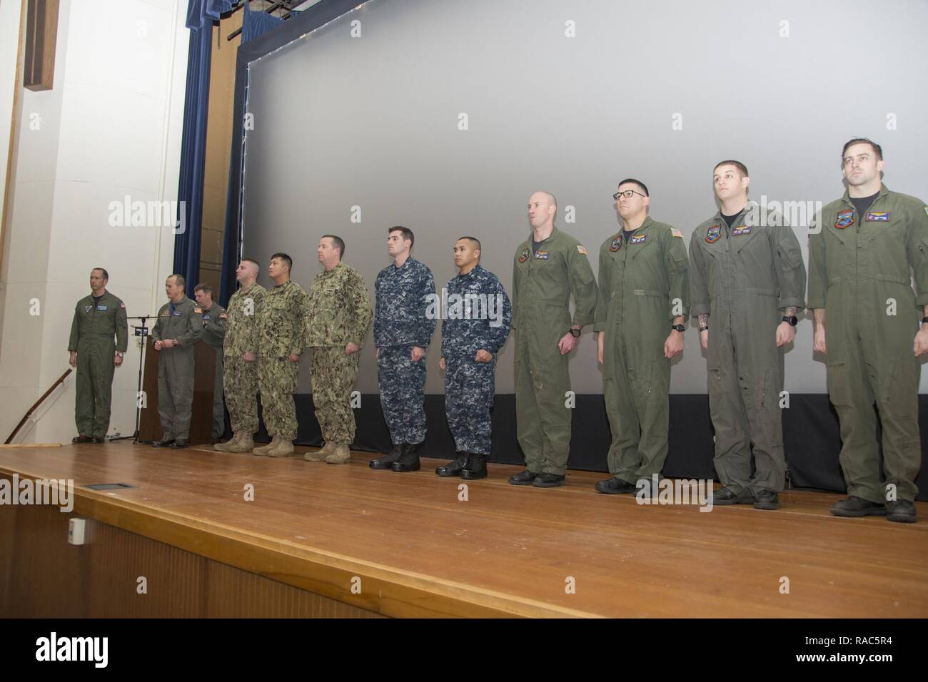 OAK HARBOR, Wash. (Jan. 11, 2017) Vice Adm. Mike Shoemaker, Commander ...