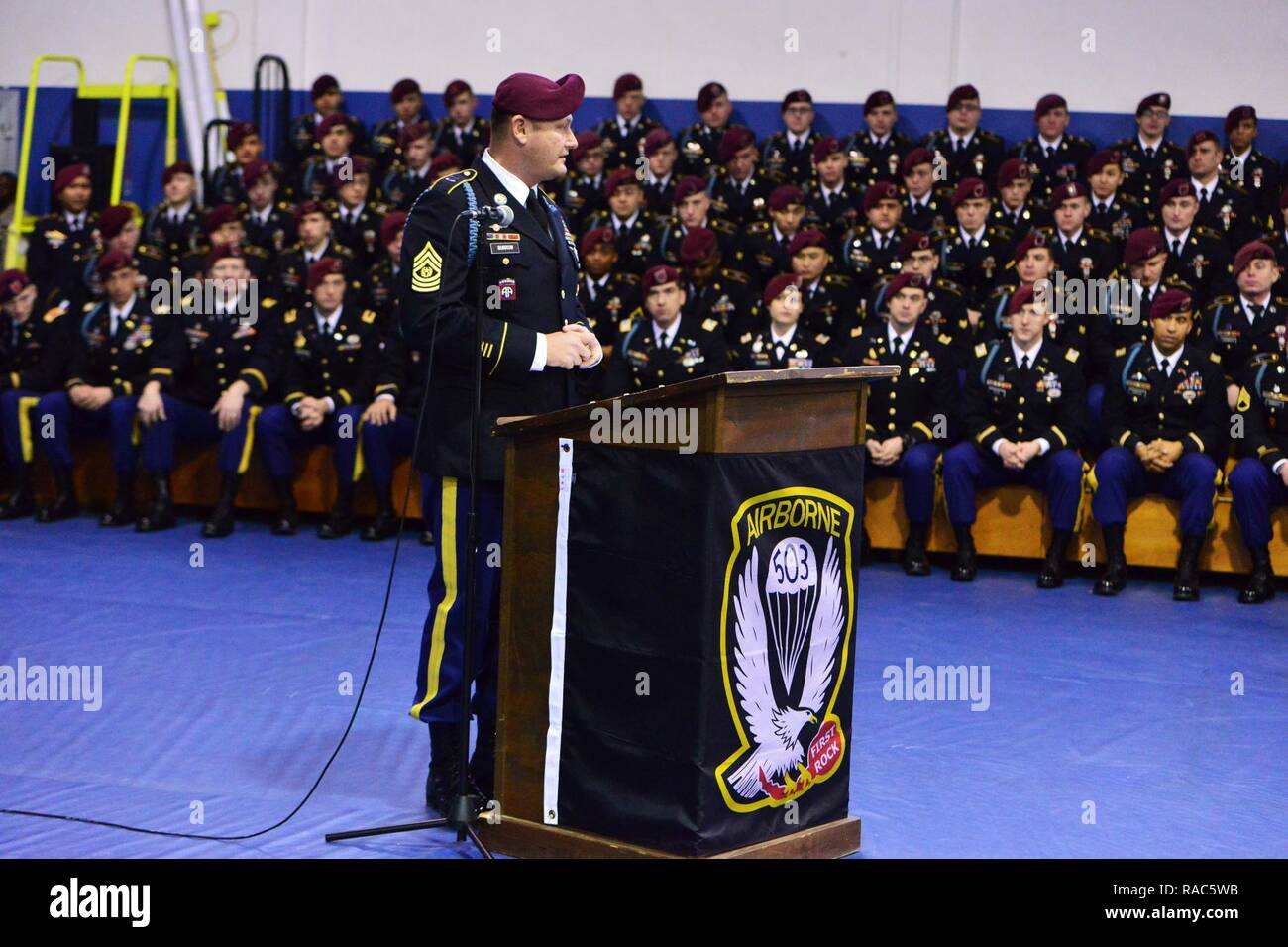Command sgt maj christopher l mullinax hi-res stock photography and ...