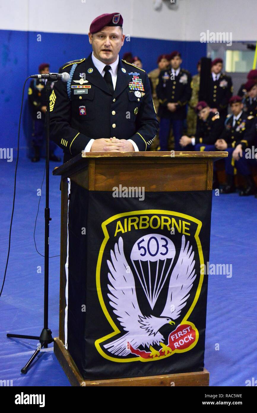 Command sgt maj christopher l mullinax hi-res stock photography and ...