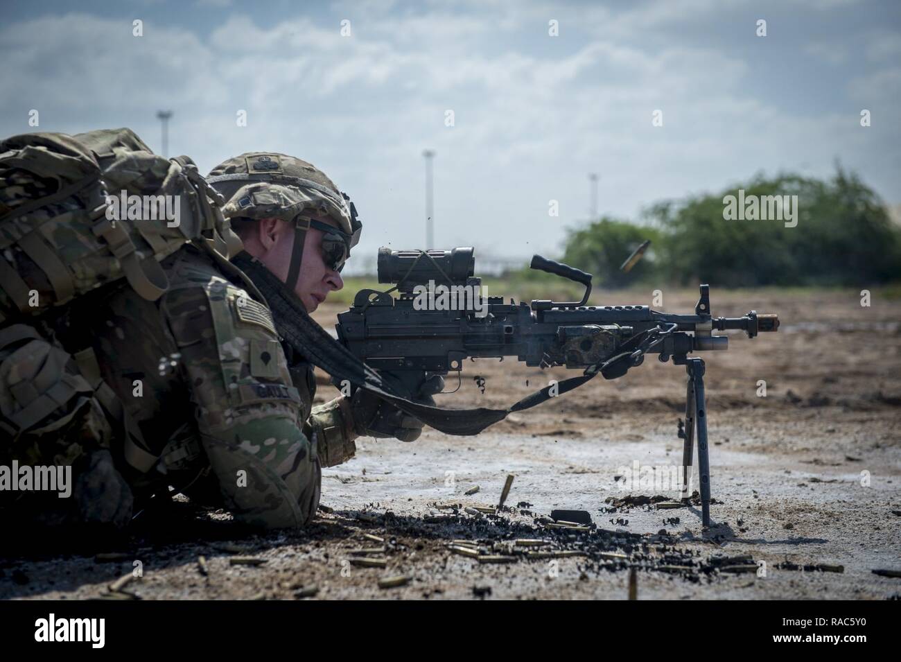 U.S. Army Soldiers from the C/1-327 IN, 1st Brigade, 101st Airborne ...