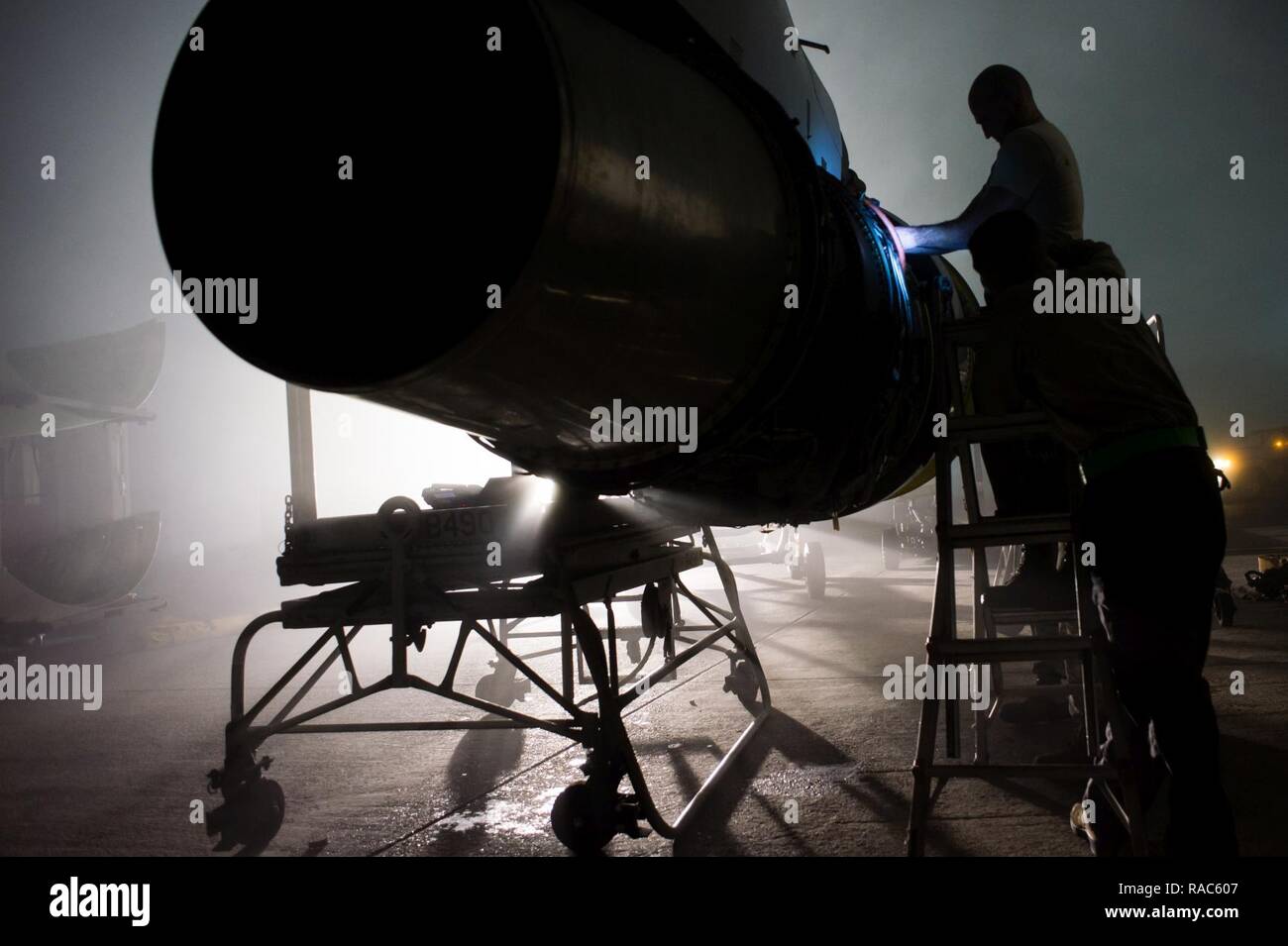 380 eamxs hi-res stock photography and images - Alamy