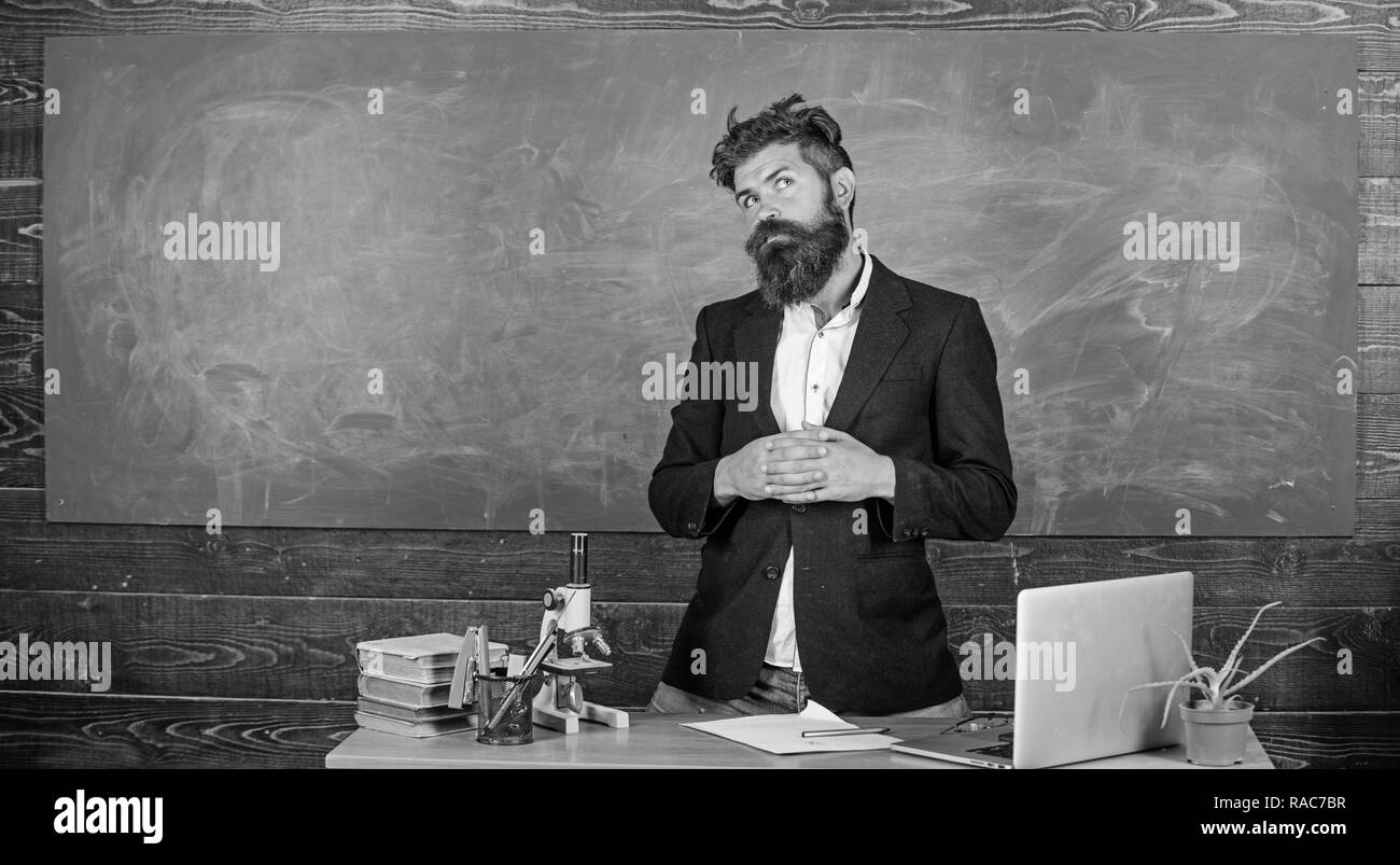 Teacher bearded man tell interesting story. Teacher interesting ...