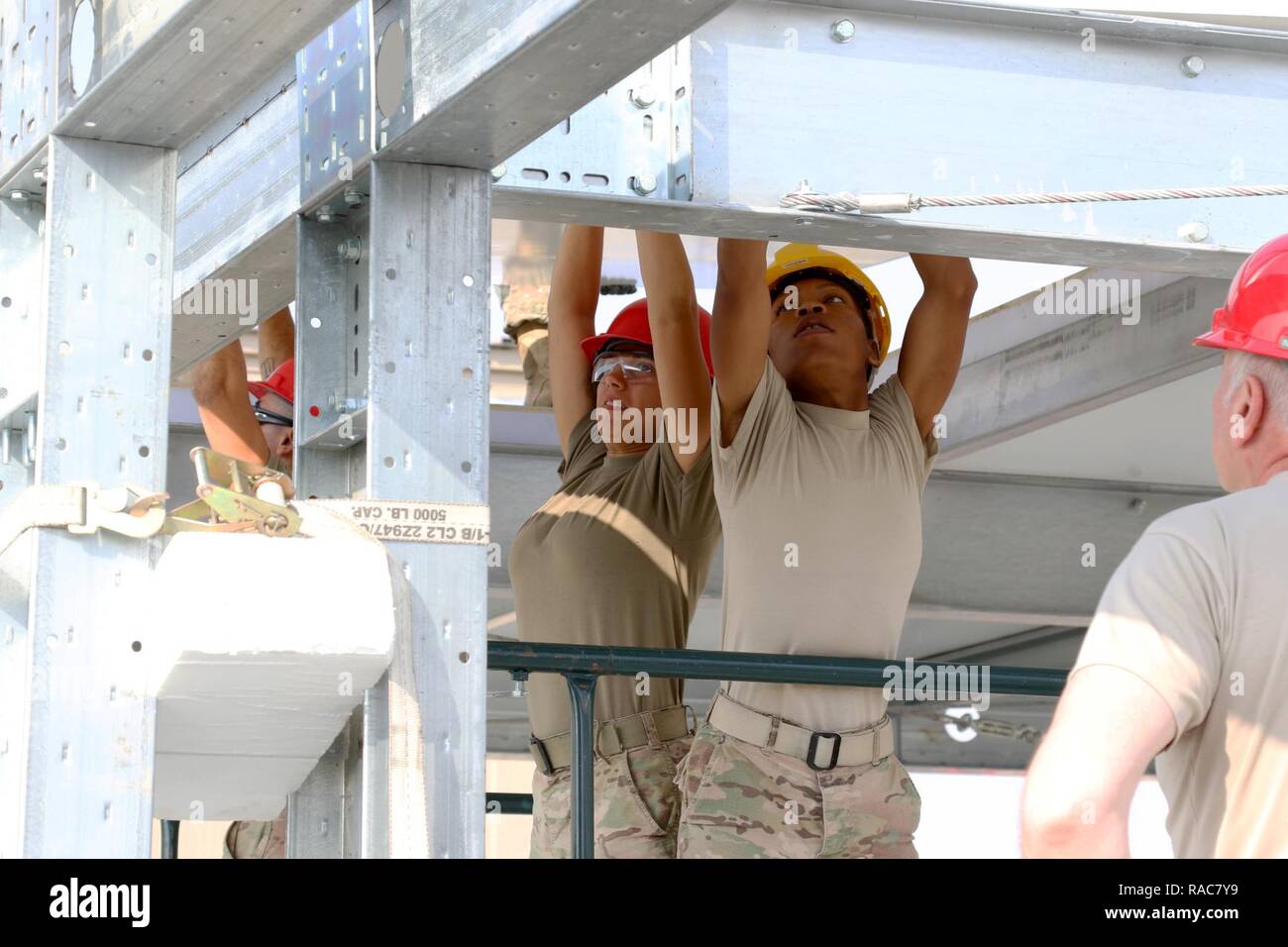 Soldiers from the 176th Engineer Brigade of the Texas Army National ...