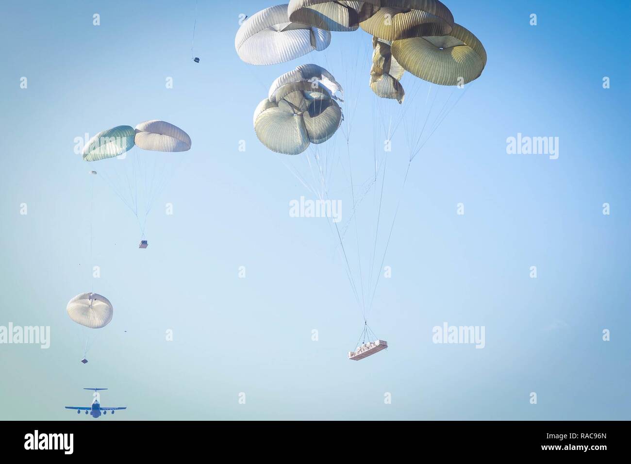 122nd aviation support battalion hi-res stock photography and images ...