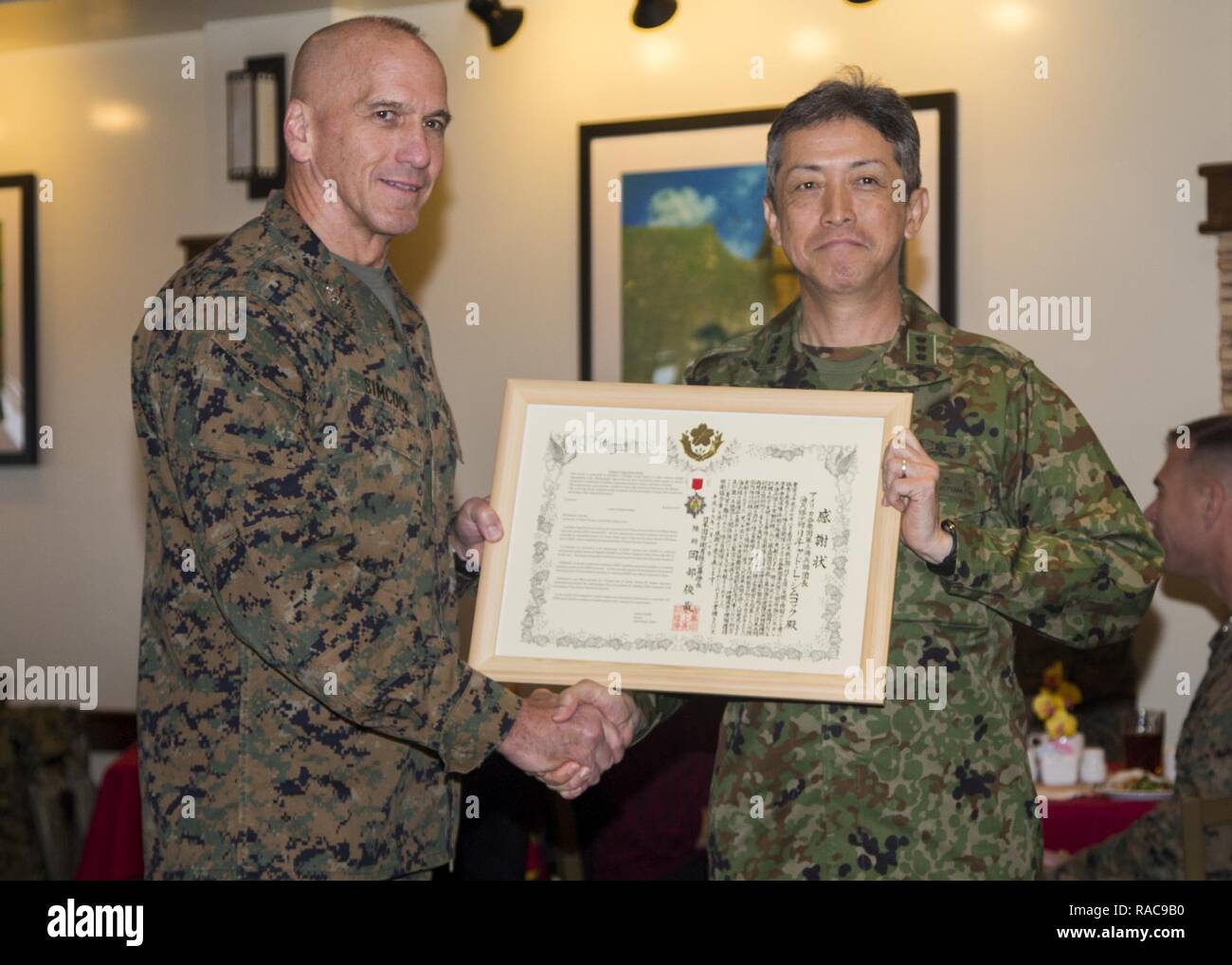 Japanese Self Defense Force Lt. Gen. Takashi Motomatsu, 8th Division ...