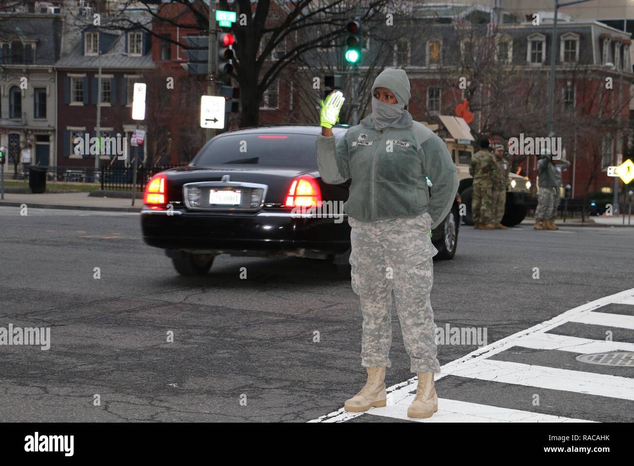 198th expeditionary signal battalion hi-res stock photography and ...