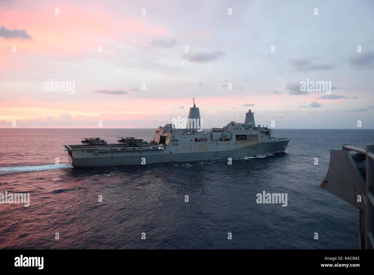 Usns Joshua Humphreys T Ao 188 High Resolution Stock Photography and ...