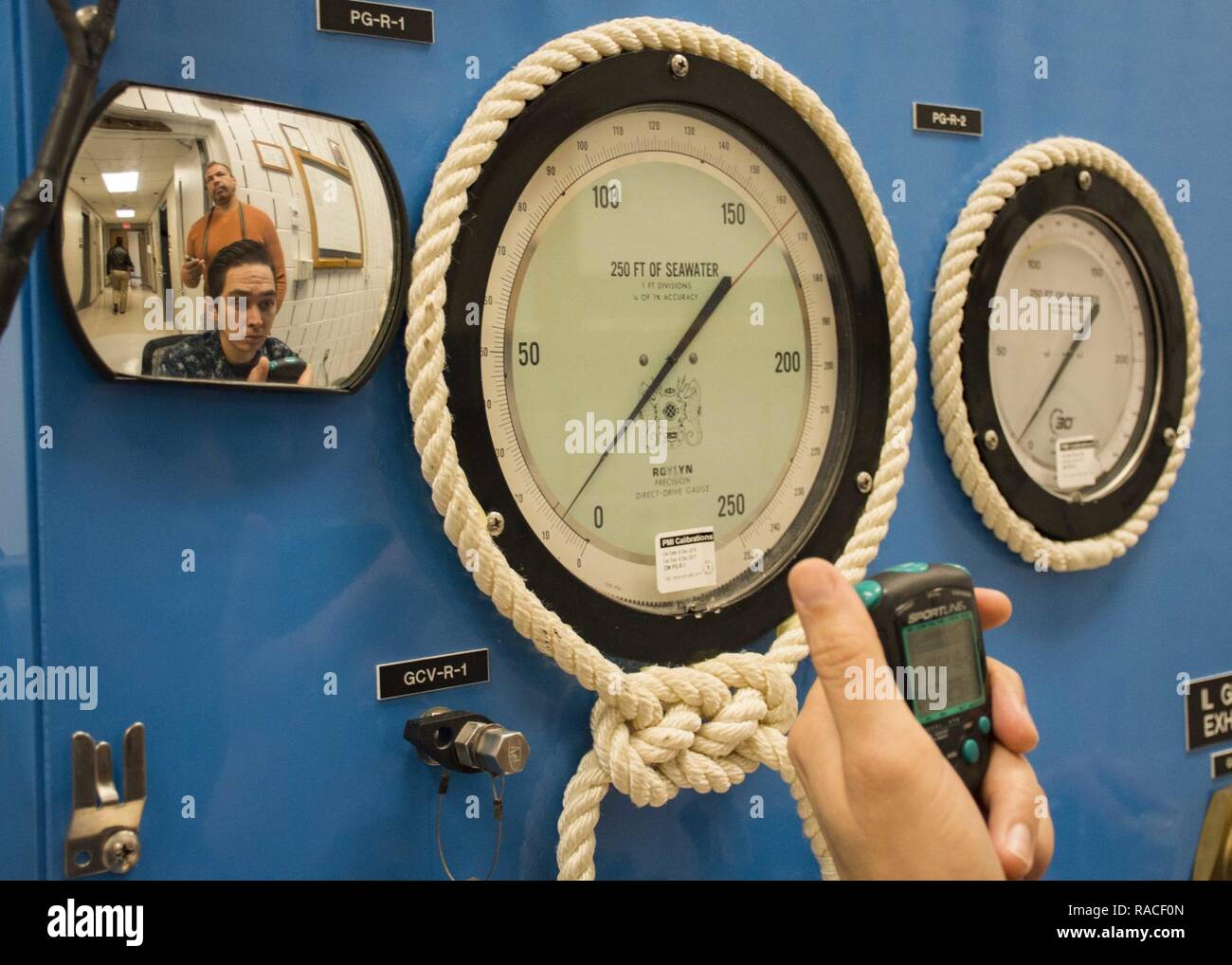 PENSACOLA, Fla. (Jan. 23, 2016) - A hyperbaric chamber operator ...