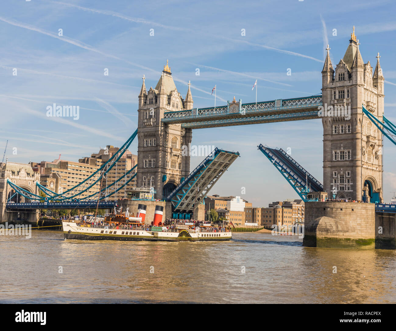 Tower bridge raised 19th century hi-res stock photography and images ...