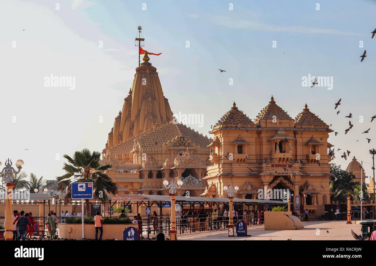 Somnath Temple-Temple of Lord Shiva-(first among the twelve jyotirlinga ...