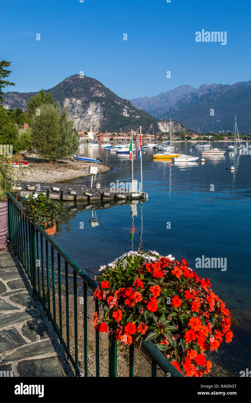 View of Feriolo and boats on Lake Maggiore, Lago Maggiore, Piedmont ...