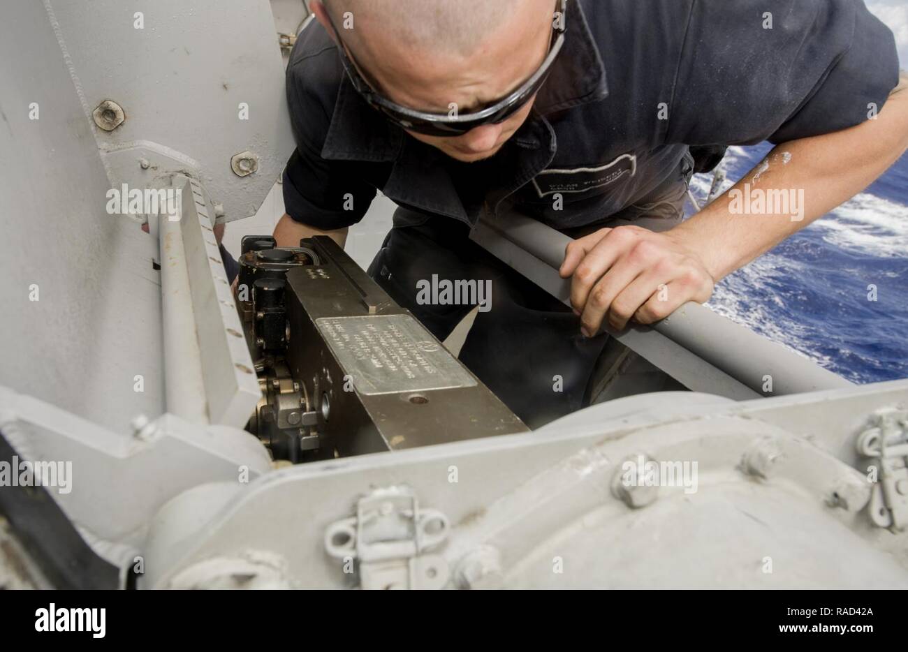 PACIFIC OCEAN (Jan. 25, 2017) Gunner’s Mate Seaman Dylan Weisert, from ...