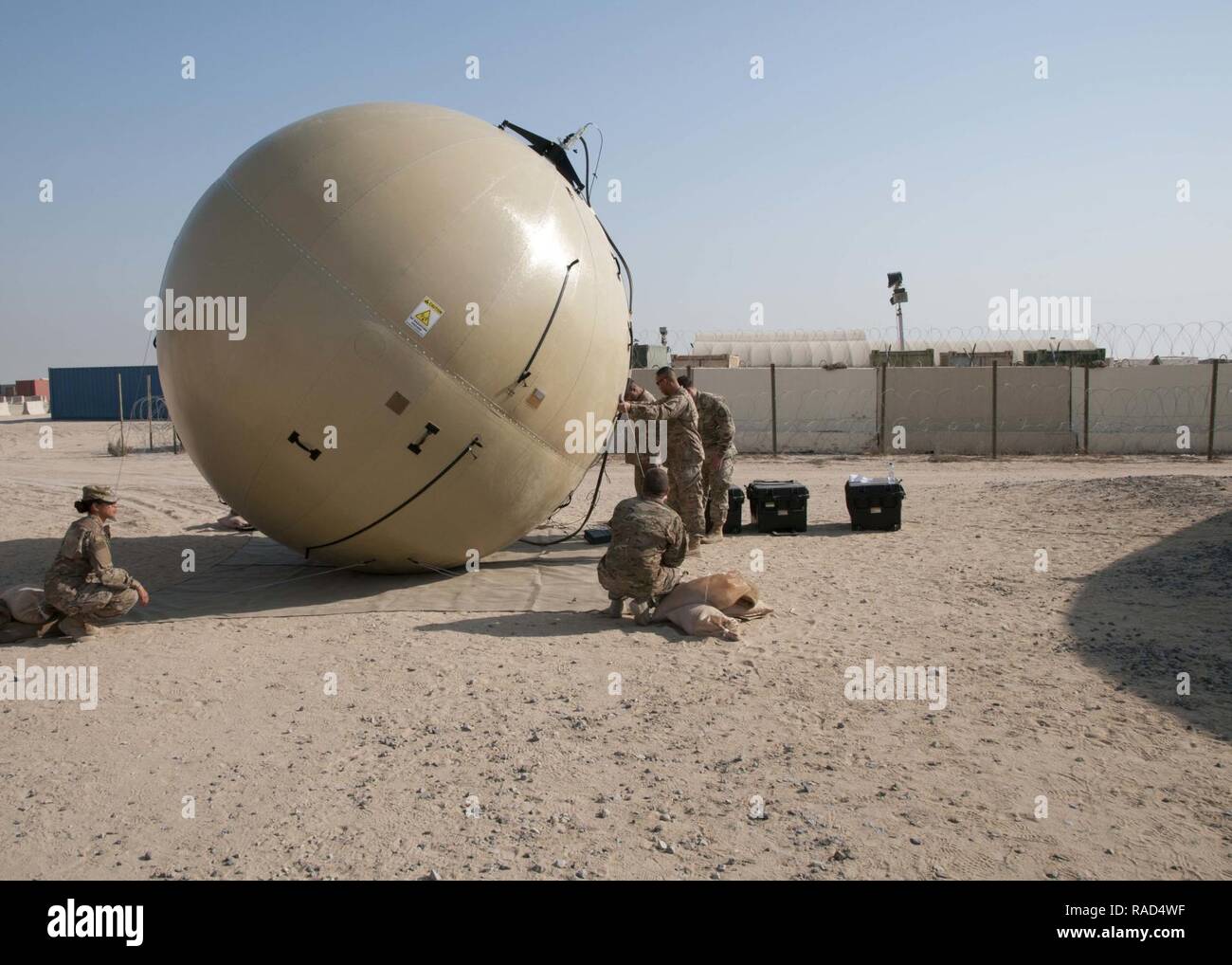 Gatr portable antenna system hi-res stock photography and images - Alamy