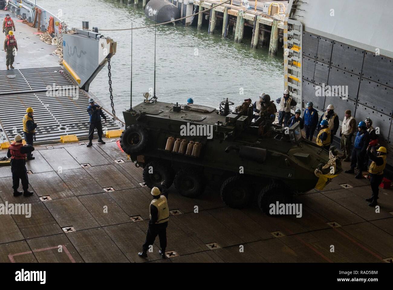 Stern gate marriage hi-res stock photography and images - Alamy