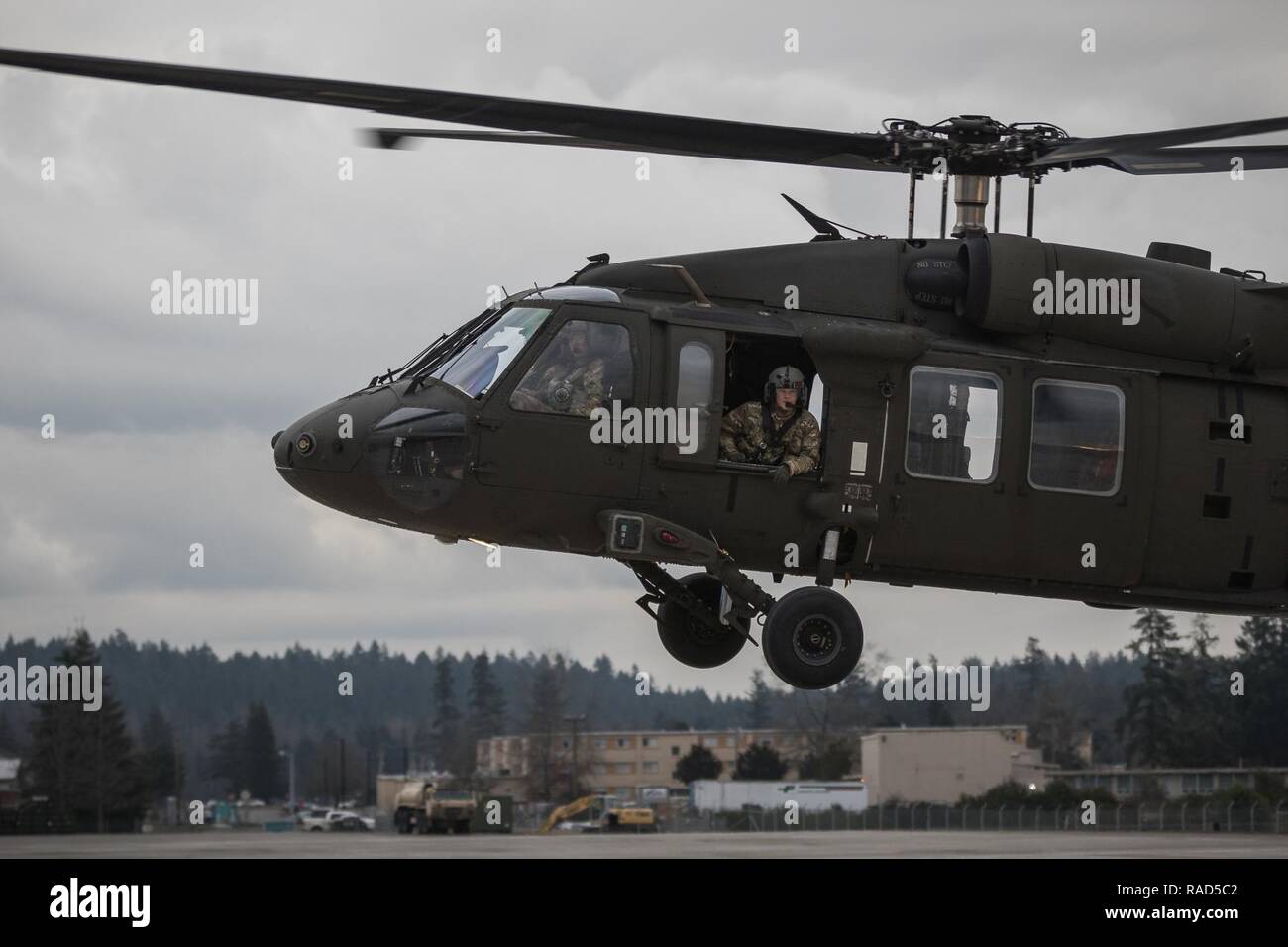 Forward area refueling equipment hi-res stock photography and images ...