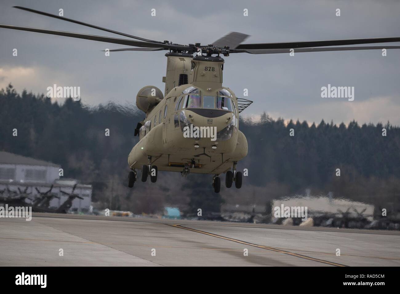 Forward area refueling equipment hi-res stock photography and images ...