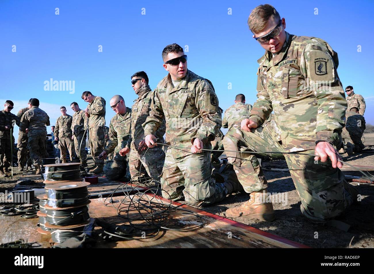U.S. Army paratroopers from 54th Brigade Engineer Battalion, 173rd ...