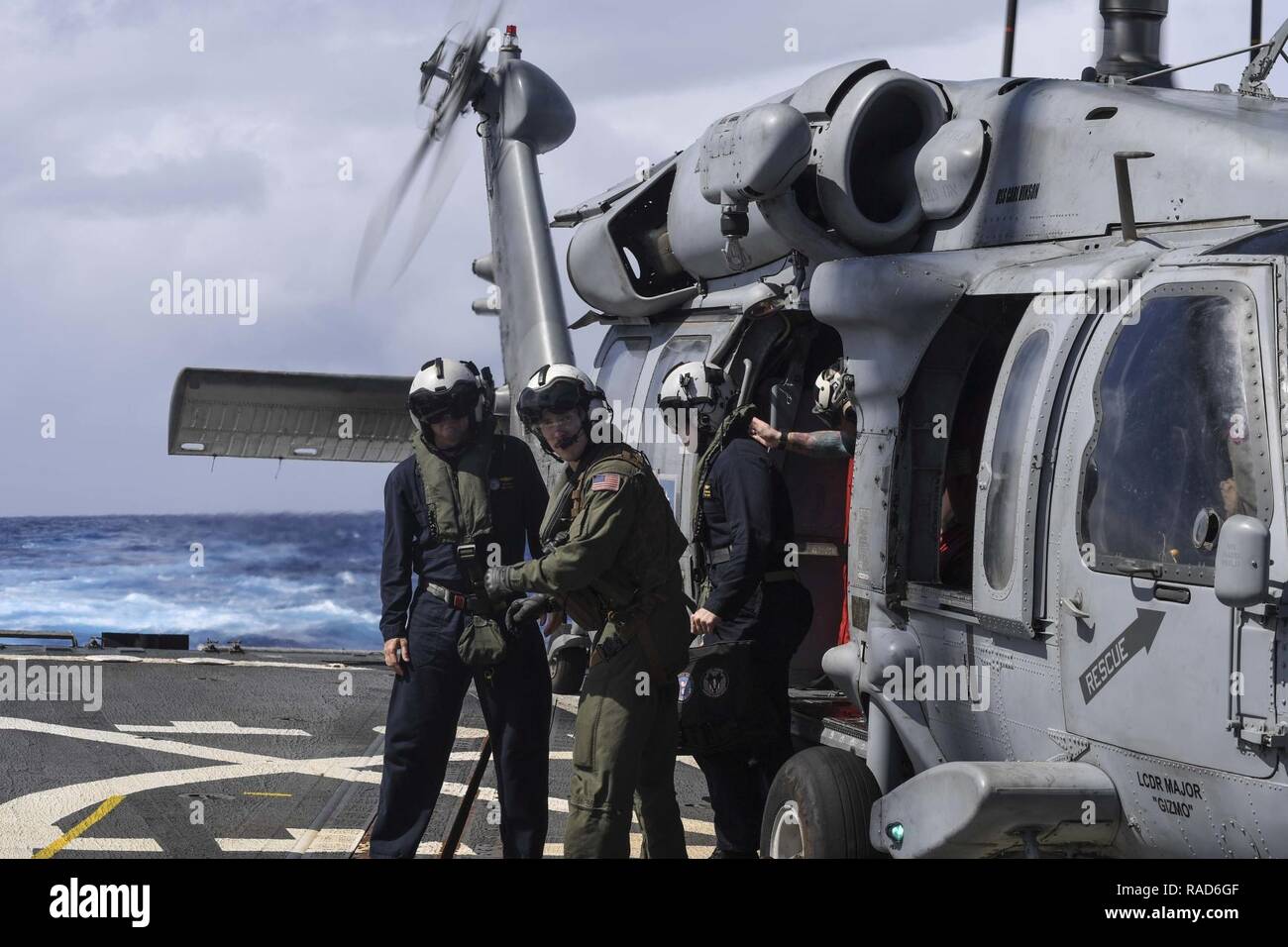 PACIFIC OCEAN (Jan. 27, 2017) Sailors assigned to Helicopter Sea Combat ...
