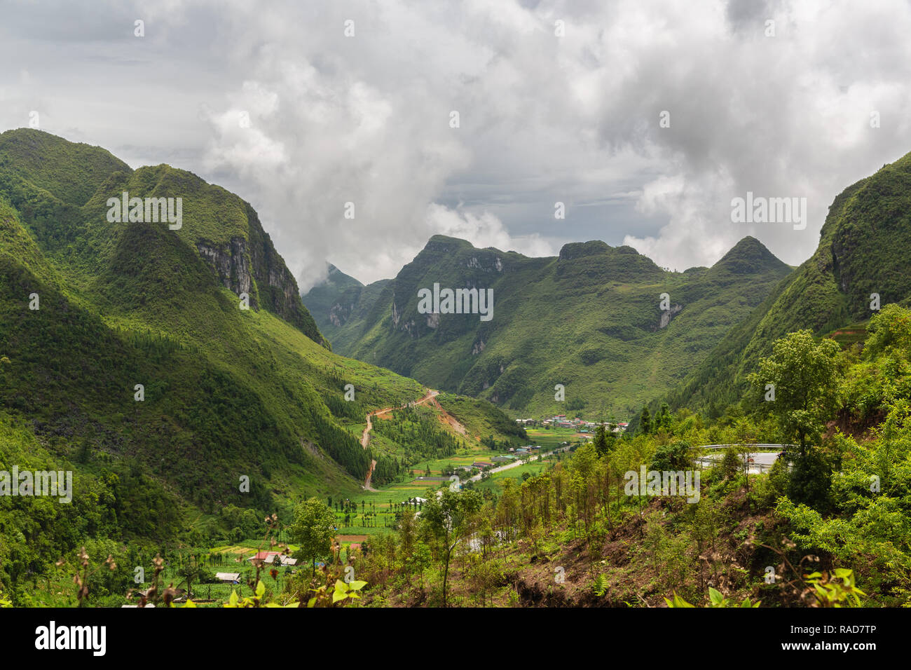 Small valley mountain town, Ha Giang Loop, Ha Giang Province, Vietnam ...