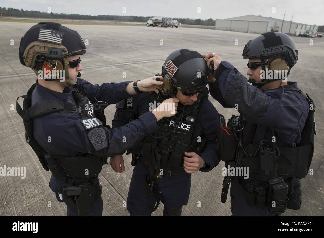 U s customs and border protection special response team hi-res stock ...