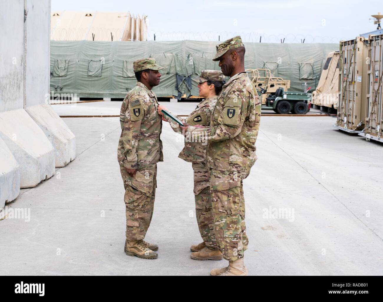 Combat support hospital iraq hi-res stock photography and images - Alamy