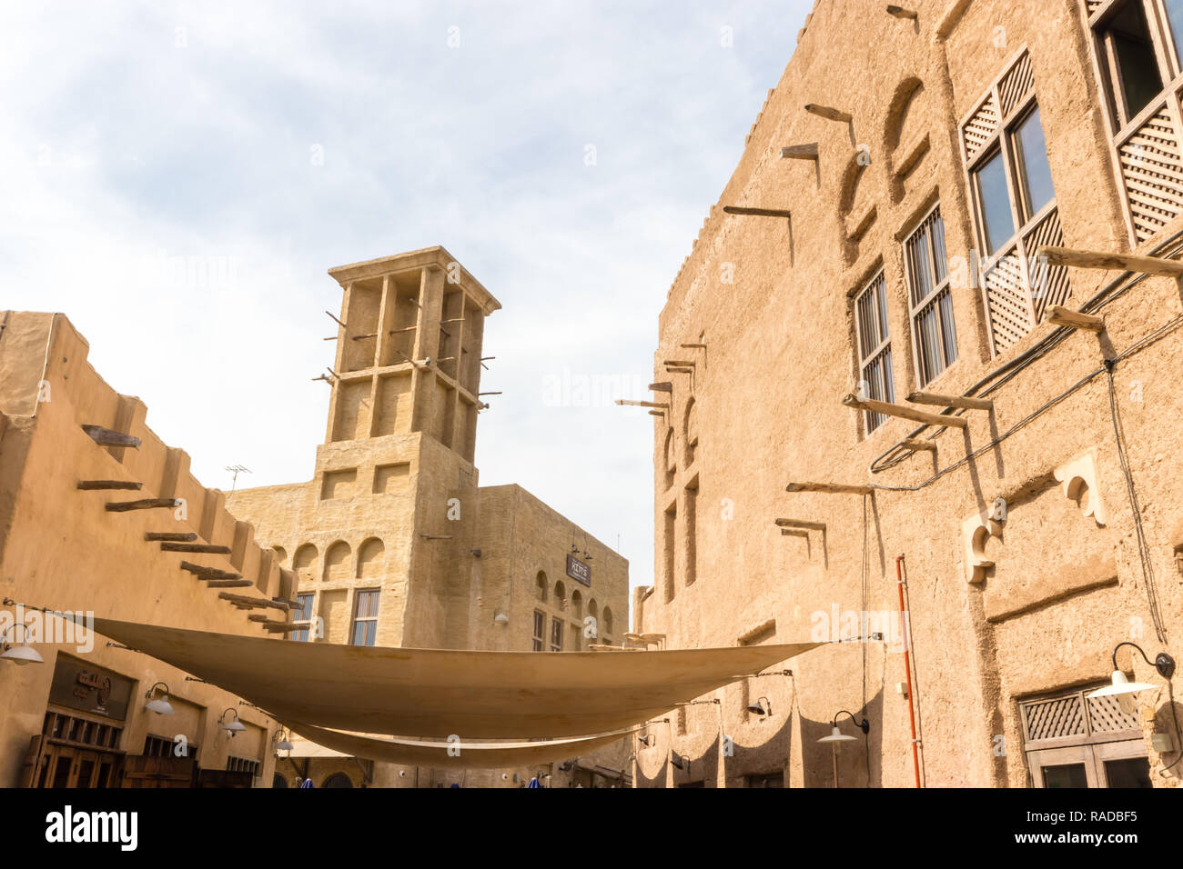 Dubai Creek and its traditional heritage village Stock Photo - Alamy