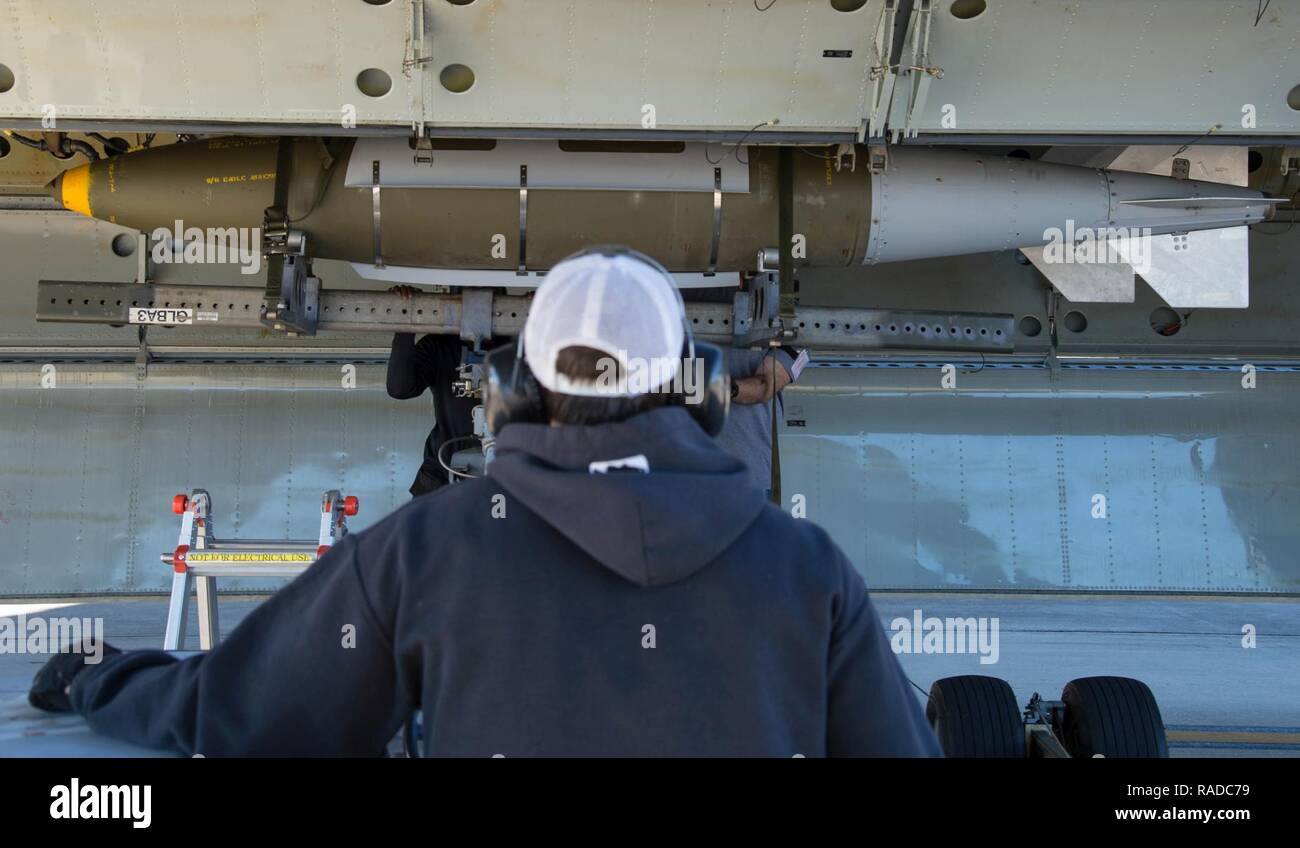 U.S. Air Force Staff Sgt. Joshua Amburn, 307th Aircraft Maintenance ...