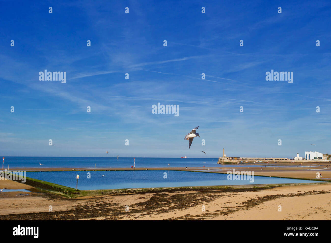 Bay margate kent england uk hi-res stock photography and images - Alamy