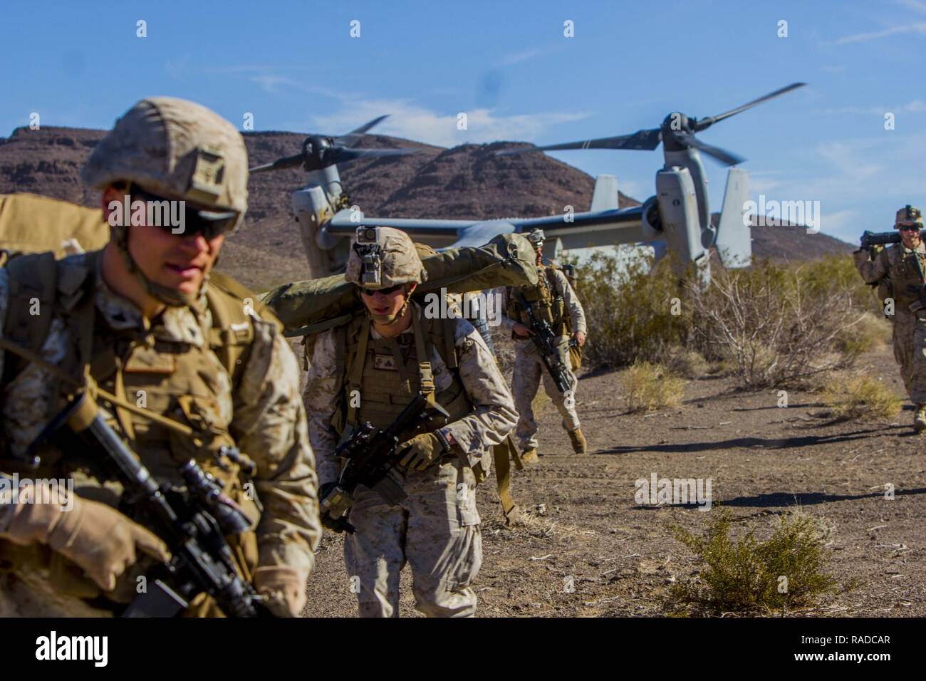Marines with 1st Battalion, 7th Marine Regiment, 1st Marine Division ...
