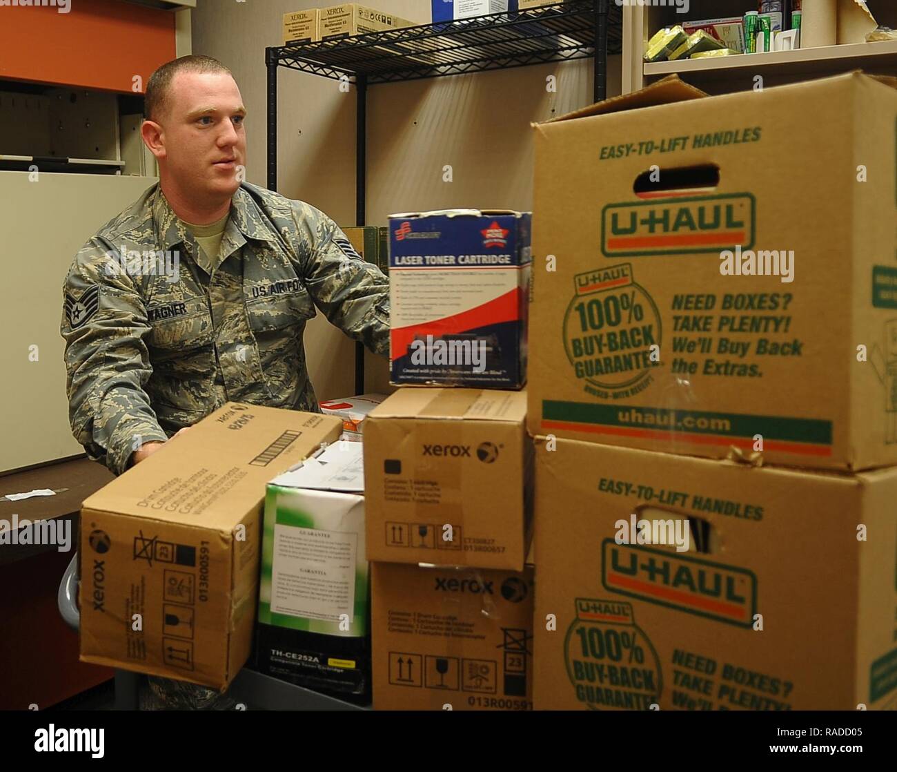 Us army finance office hi-res stock photography and images - Alamy