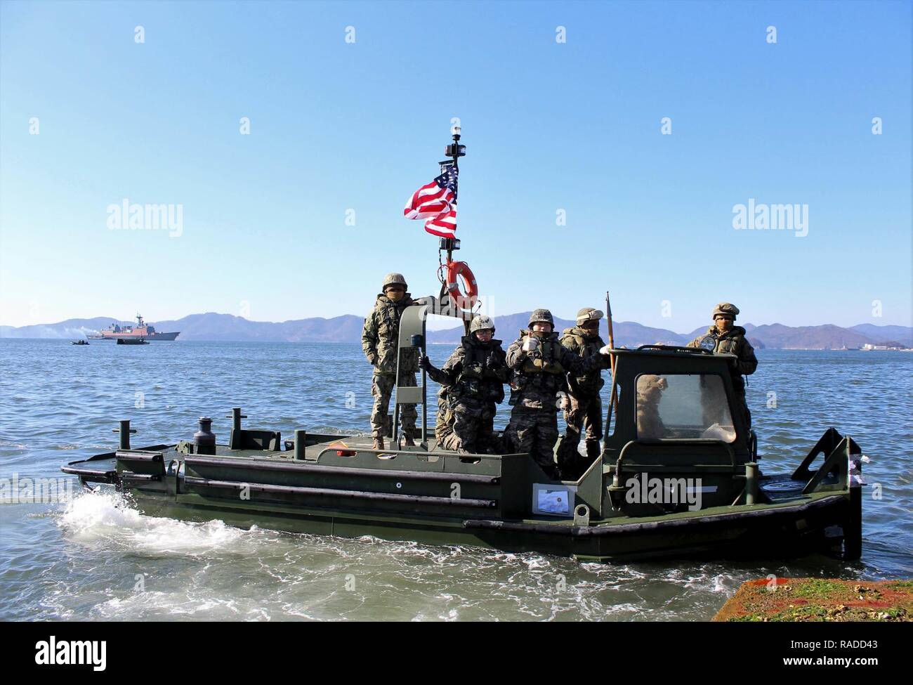 CHINHAE, South Korea (Jan. 23, 2017) Utilitiesman Constructionman ...
